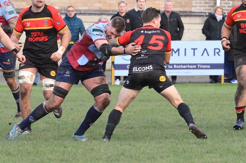 Chinnor go top and Christmas comebacks bring curtain down on 2023 ...